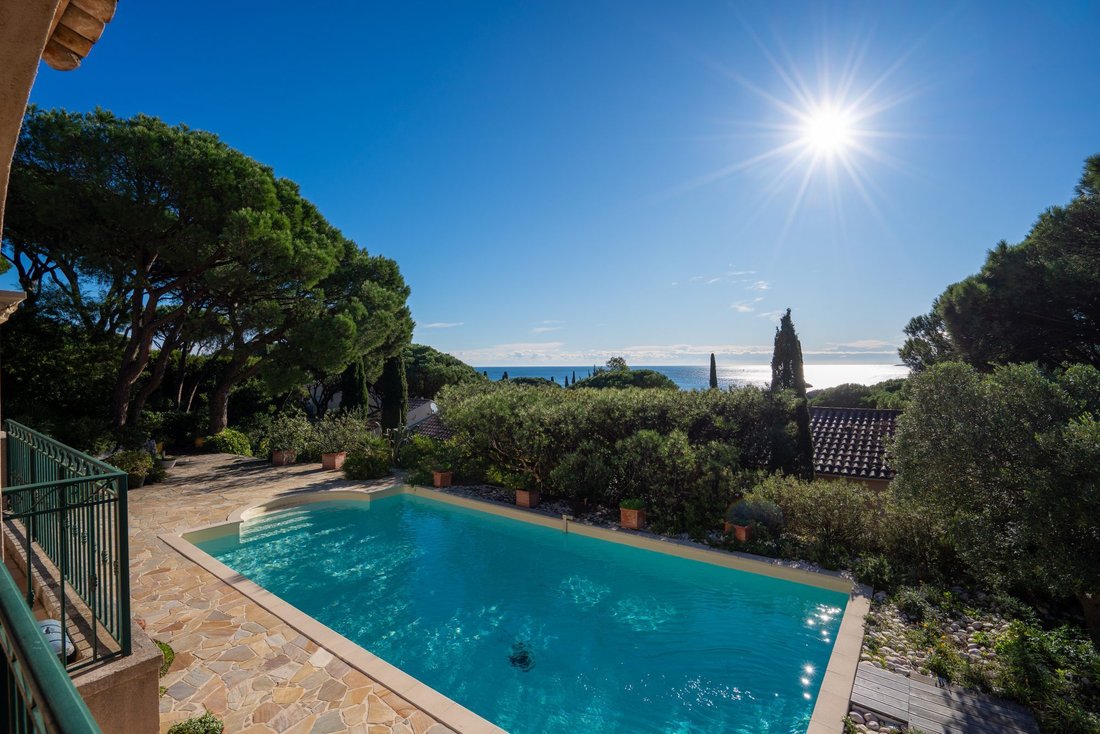 Sainte Maxime Villa In Sainte Maxime, Provence Alpes Côte D'azur ...