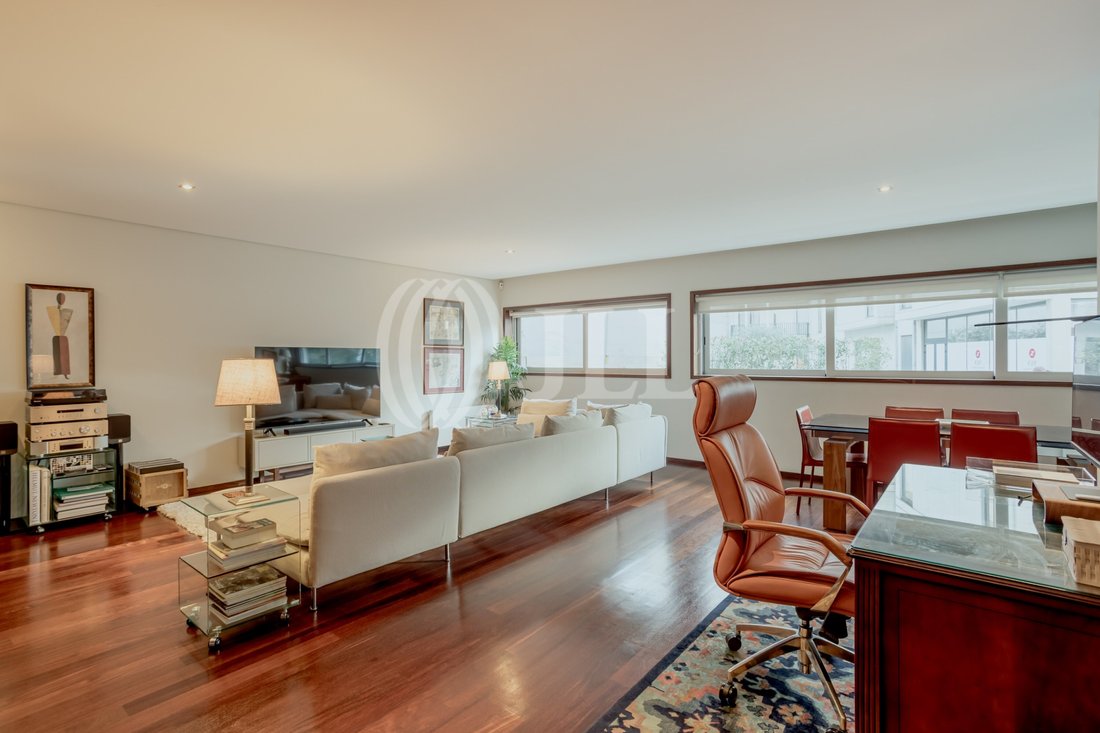 In Cedofeita, Santo Ildefonso, Se, Miragaia, Sao Nicolau E Vitoria ...