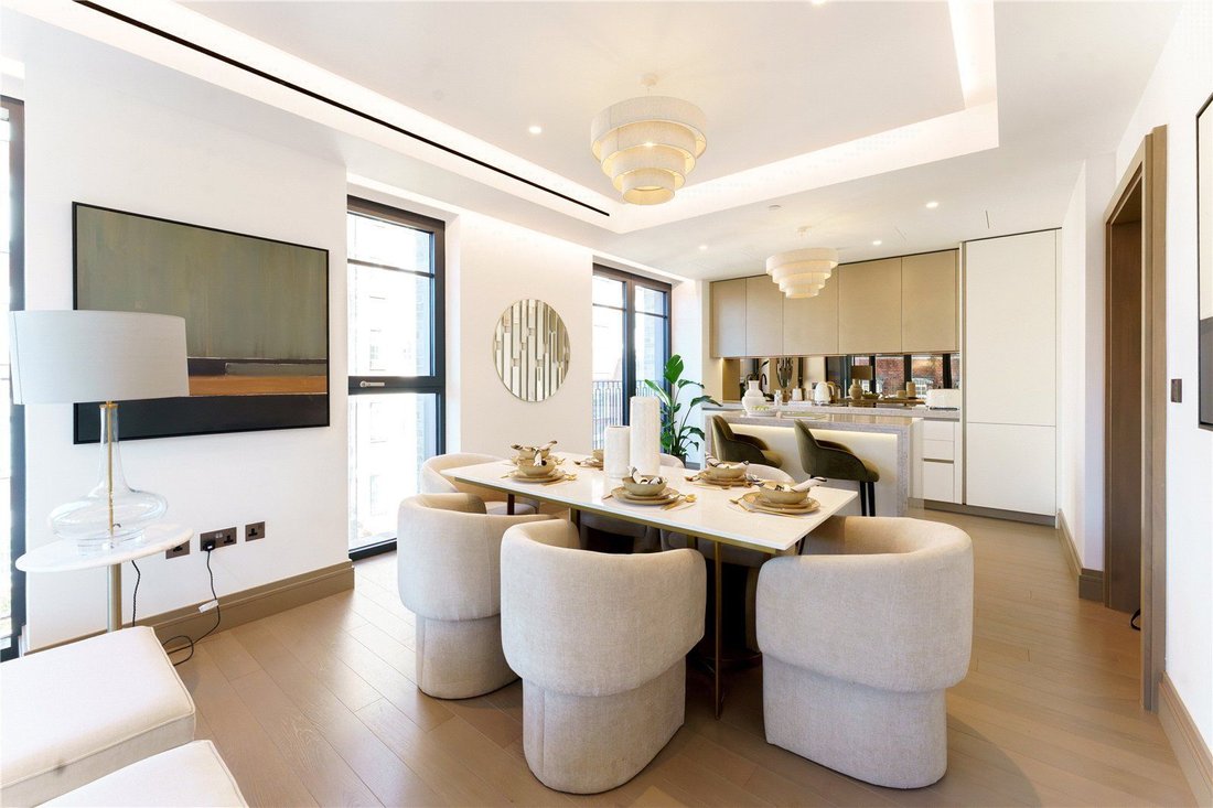 House London In London, England, United Kingdom For Sale (16917287)