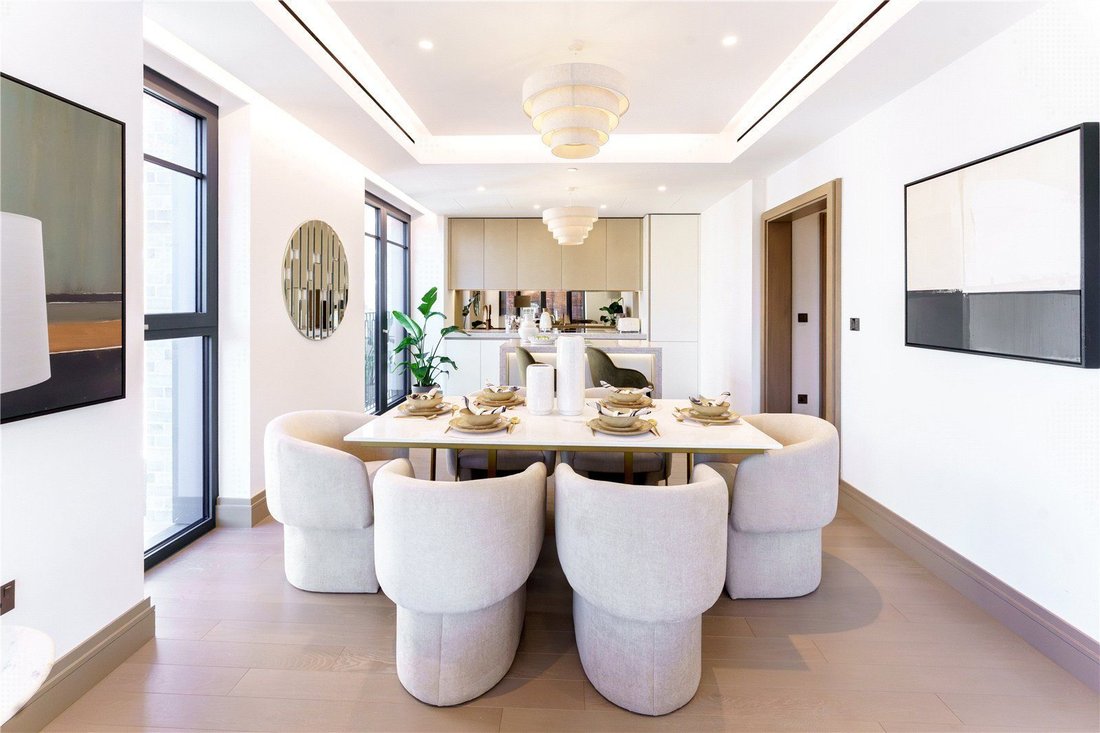 House London In London, England, United Kingdom For Sale (16917287)