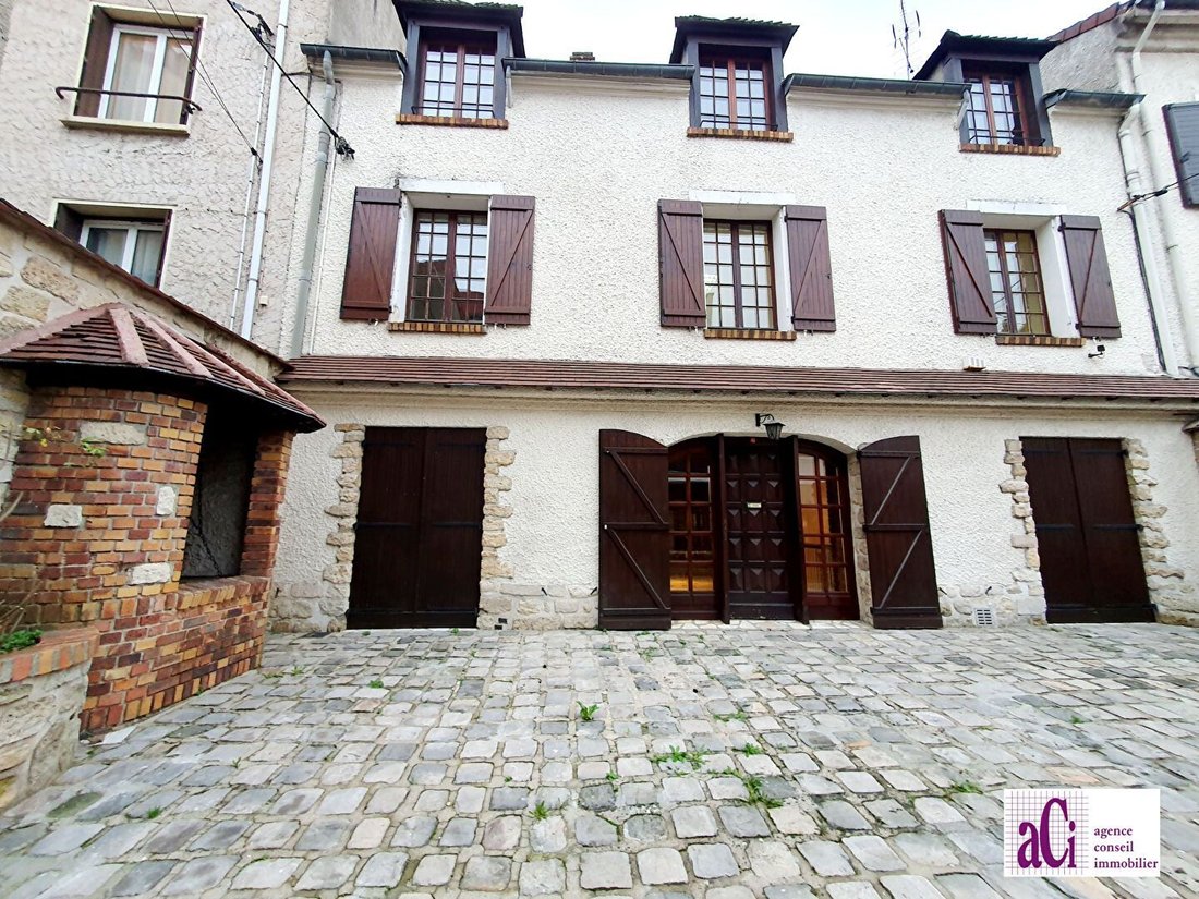 House In L'hay Les Roses In L'haÿ Les Roses, île De France, France For ...