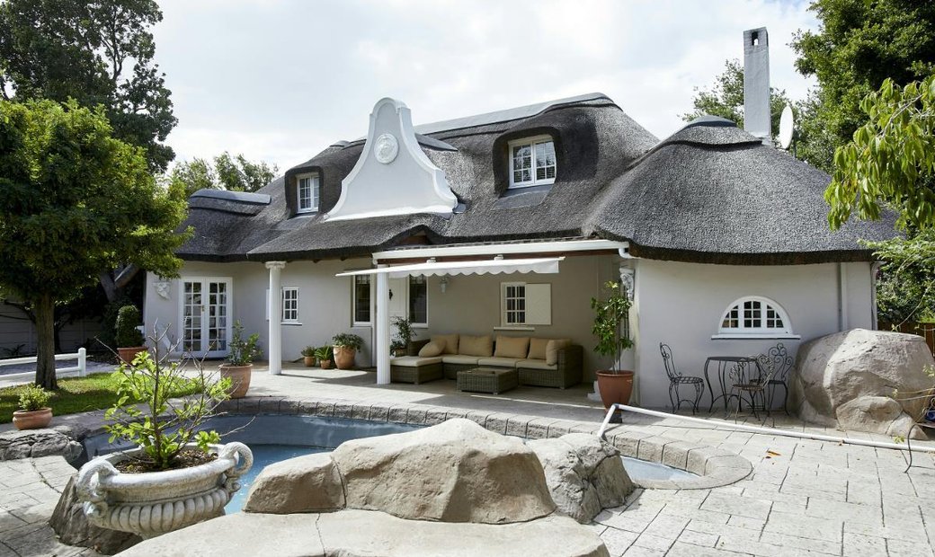 Picture Perfect In Prime Position. In Cape Town, Western Cape, South ...