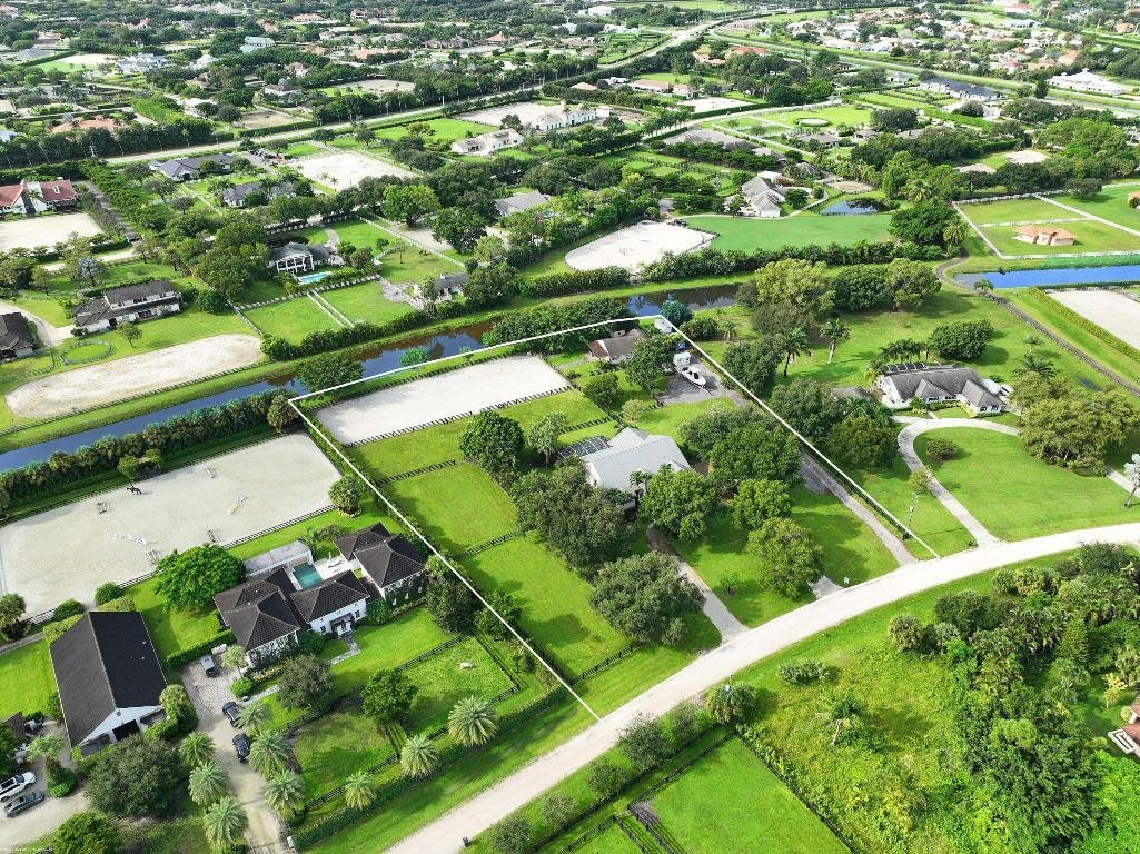 Move In Ready Saddle Trail Park Farm En Wellington, Florida, Estados ...