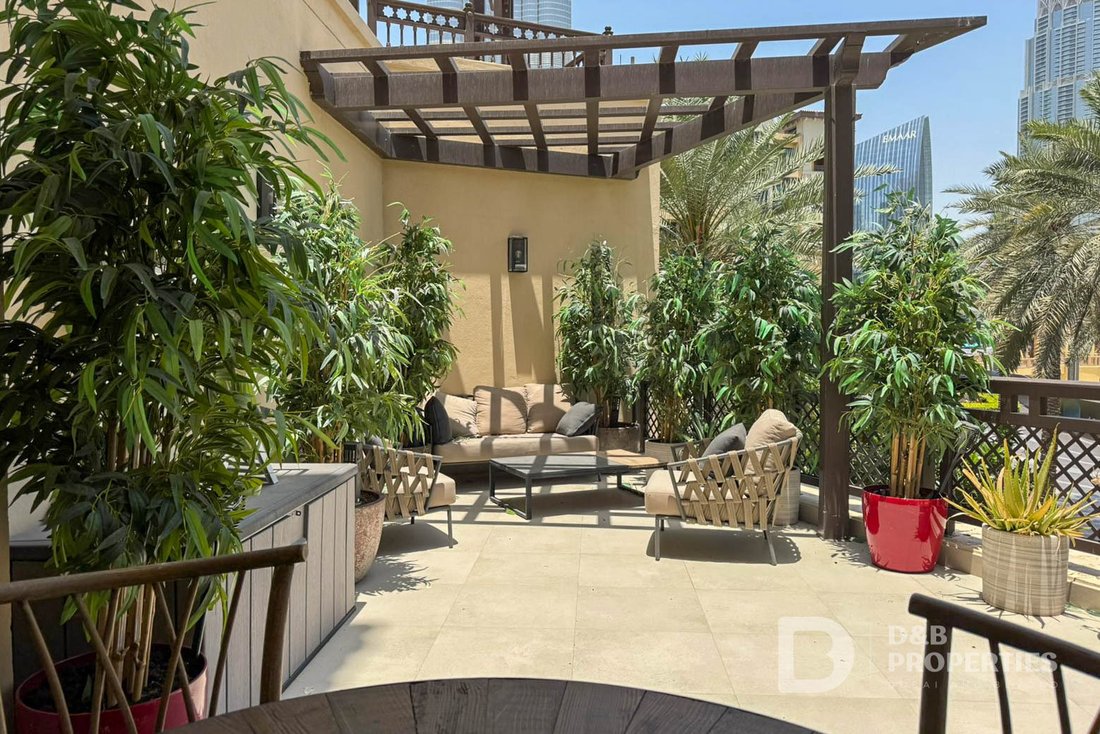 Full Burj Khalifa | Upgraded | Vacant | In Dubai, Dubai, United Arab ...