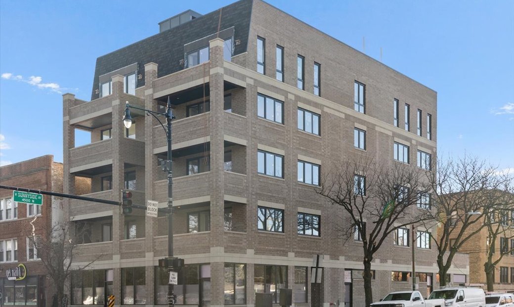 Condominium In Chicago In Chicago, Illinois, United States For Sale ...