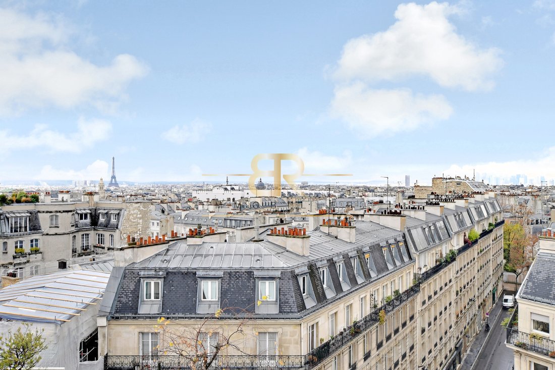 Unobstructed View Of Several Landmarks / Bright In Paris, île De France ...