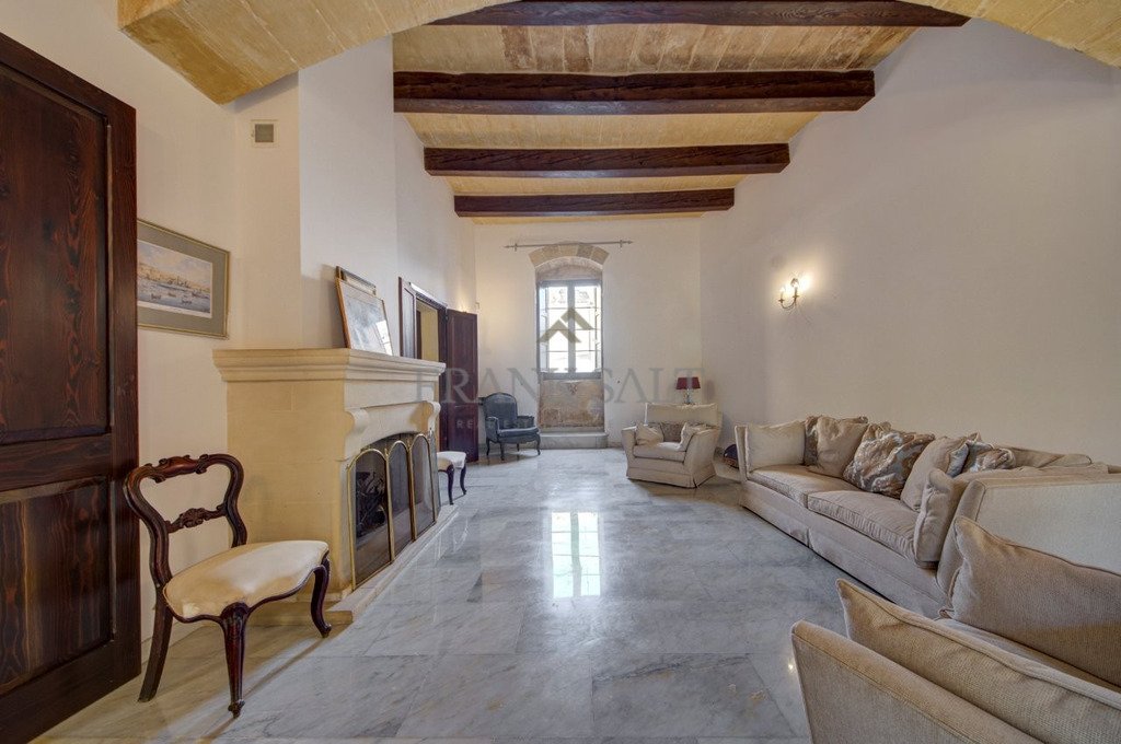 Balzan, Umgebautes Charakterhaus In Balzan, Malta Zu Verkaufen (16921660)