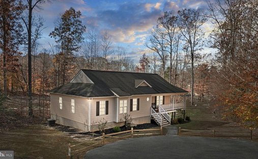 Listados Inmobiliarios de Lake Anna Island Realty, Inc. - MINERAL ...