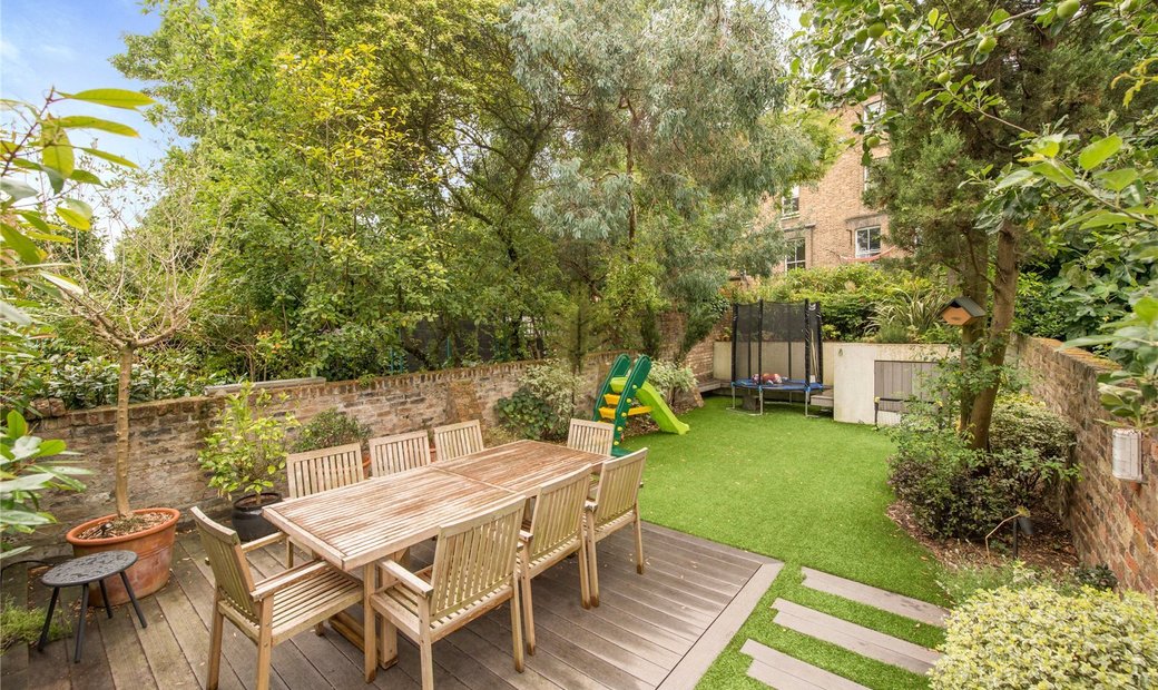 Upper Park Road, In London, England, United Kingdom For Sale (16922543)