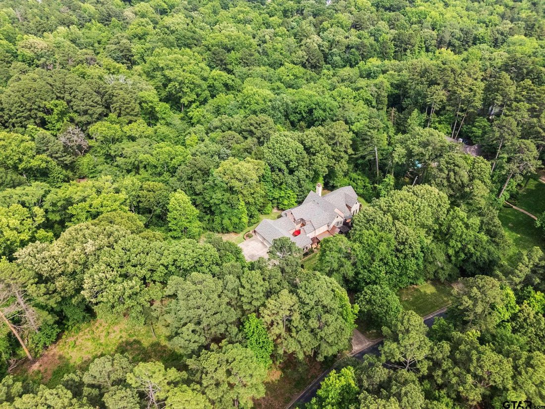 Single Family Residence In Tyler In Tyler, Texas, United States For ...