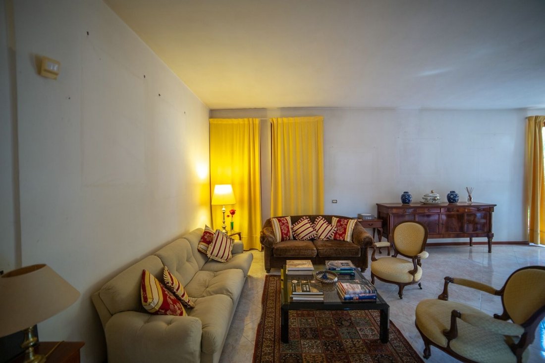 Ref. 323 Semi Detached House En Toscana, Italia En Venta (16923033)