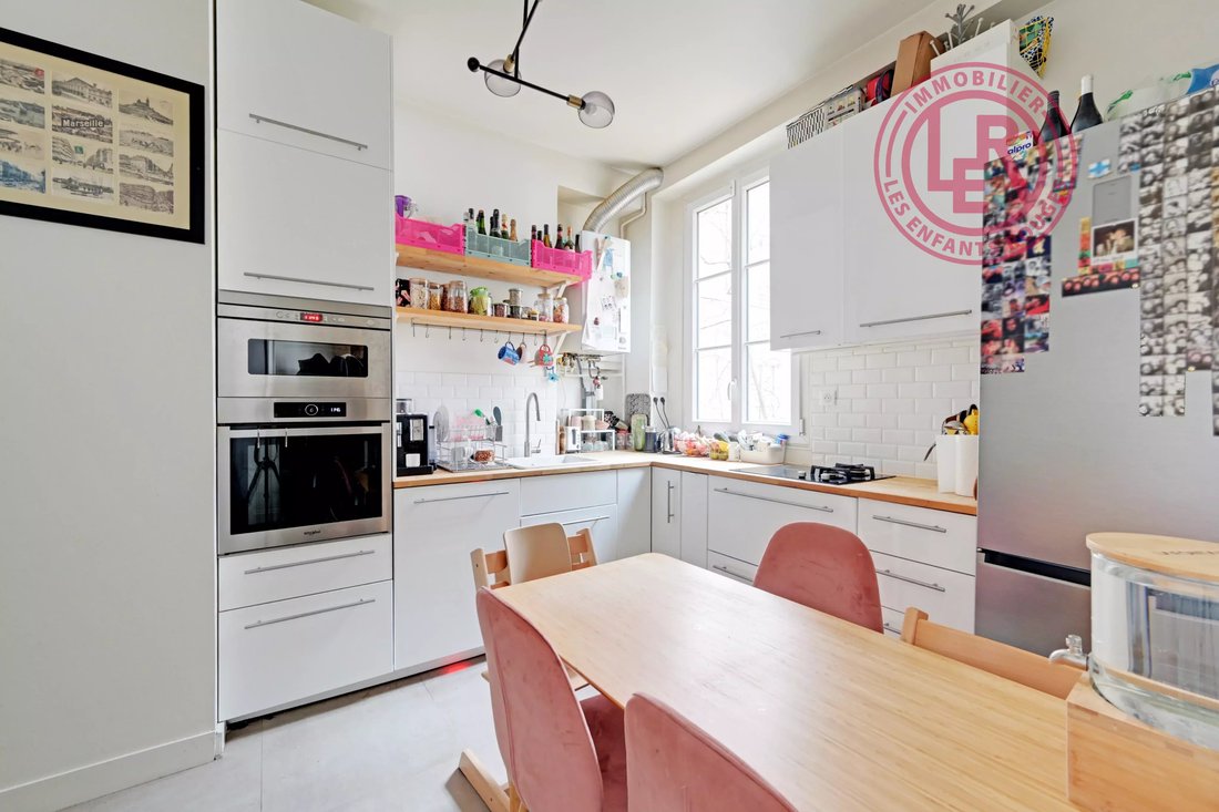 Paris 11ème Apartment In Paris, île De France, France For Sale (16923071)