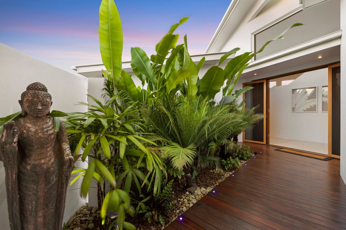 16 Jay Close In Sunshine Coast, Queensland, Australia For Sale (16926357)