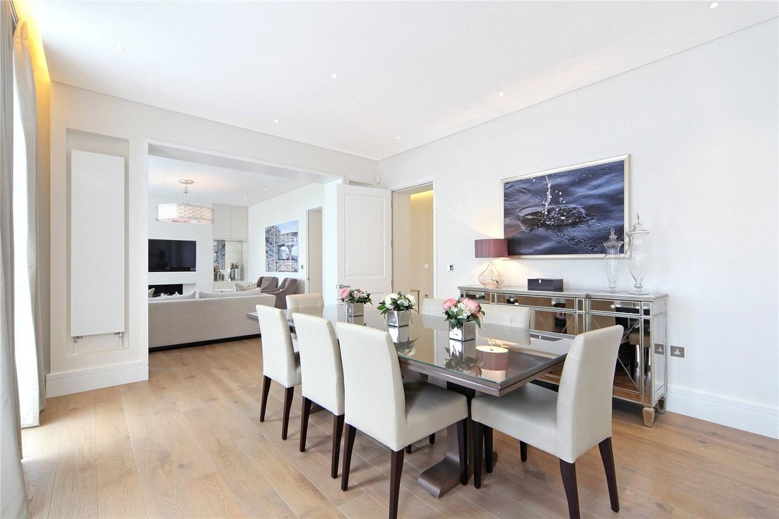 Wynnstay Gardens, London In London, England, United Kingdom For Sale ...