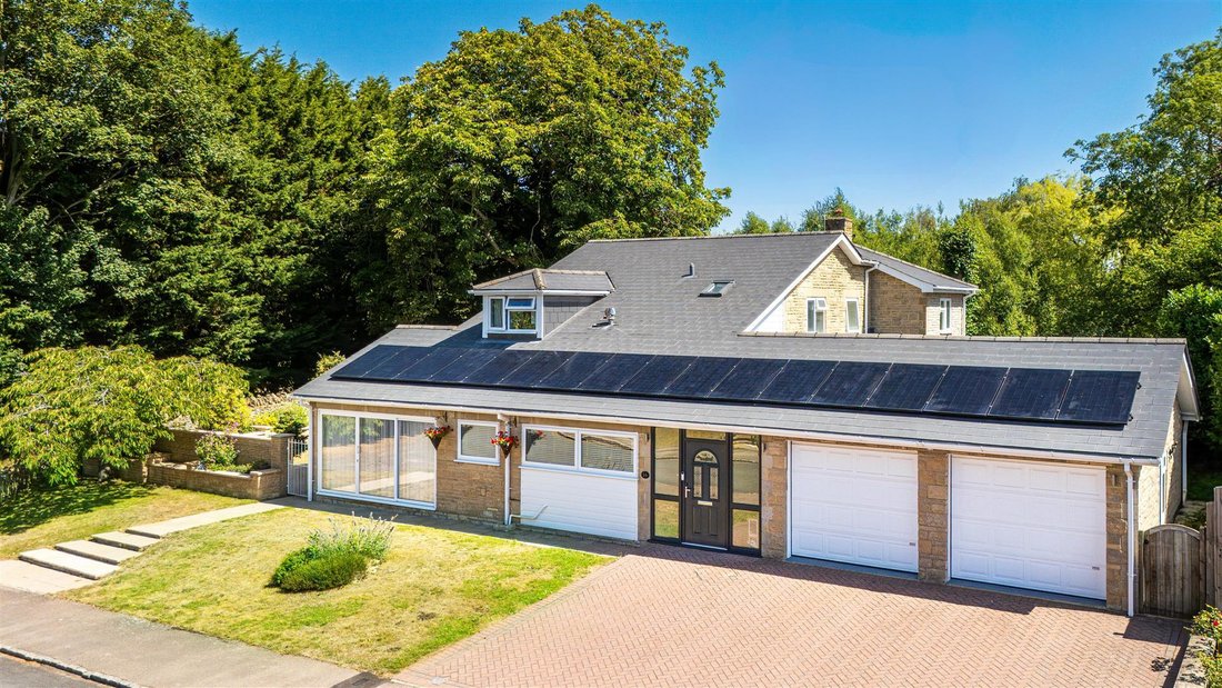 Freistehender Bungalow In Stratton Audley, England, Vereinigtes ...