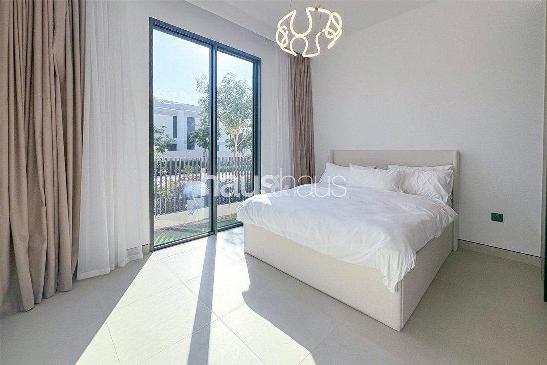 Leer | Pool | Italienischer In Dubai, Dubai, Vereinigte Arabische ...