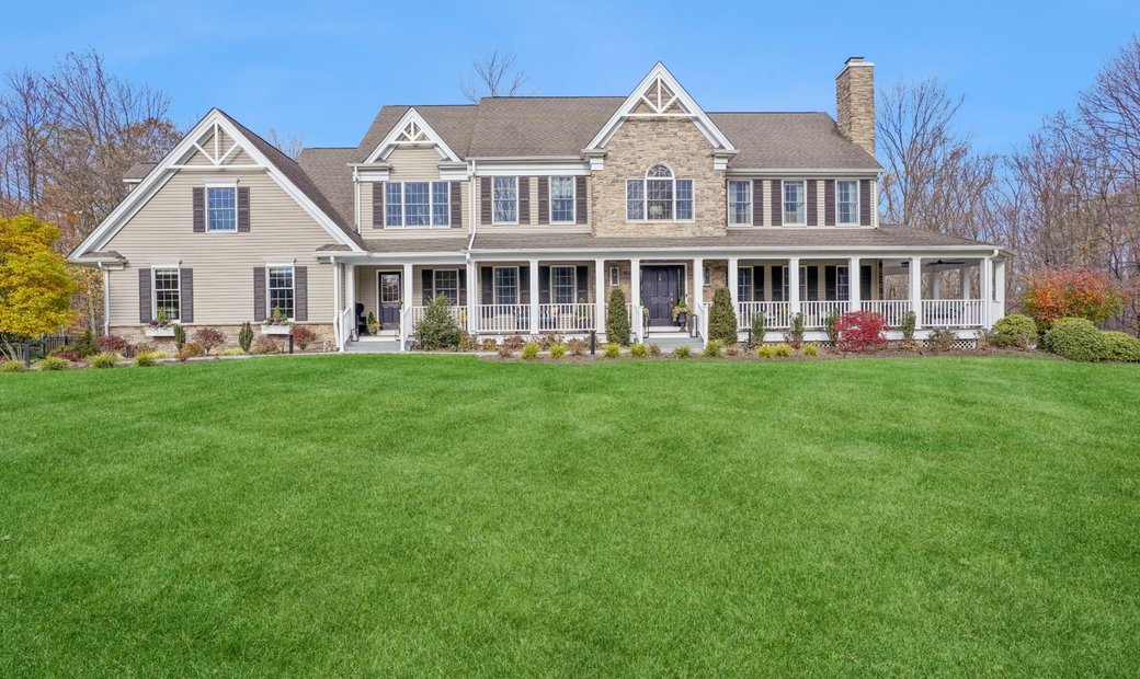 Luxury Contemporary Design Nestled En Long Valley, Nueva Jersey ...