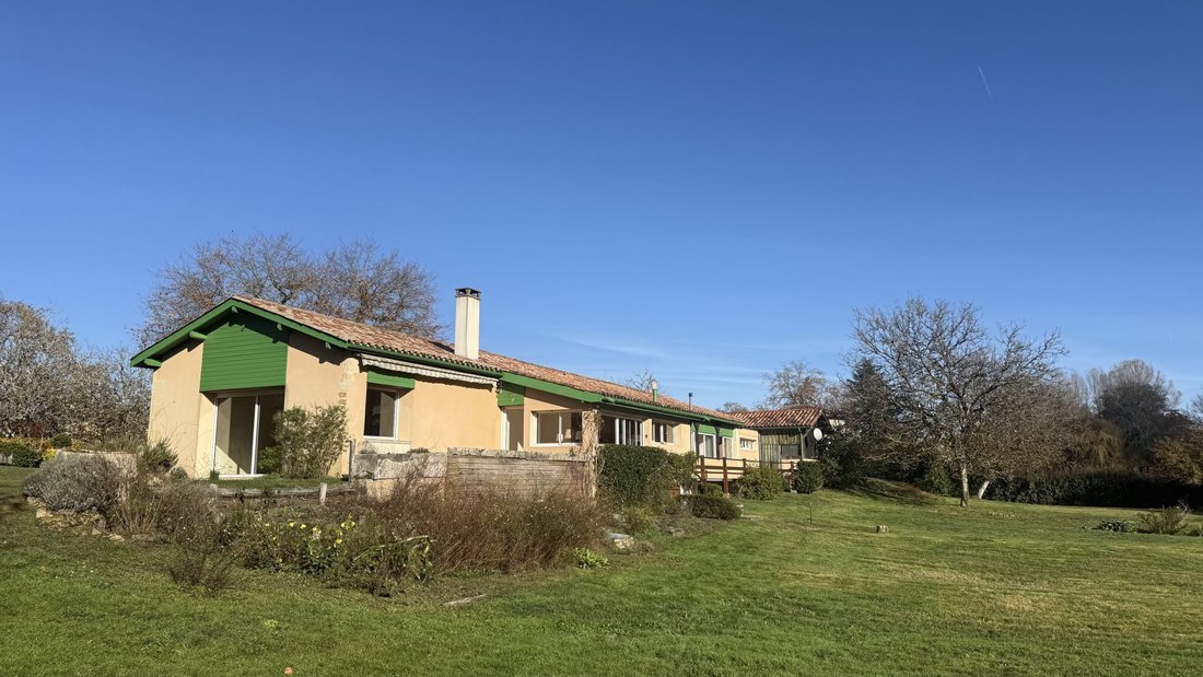 Saint Symphorien Individuelle In Saint Symphorien, Nouvelle Aquitaine ...