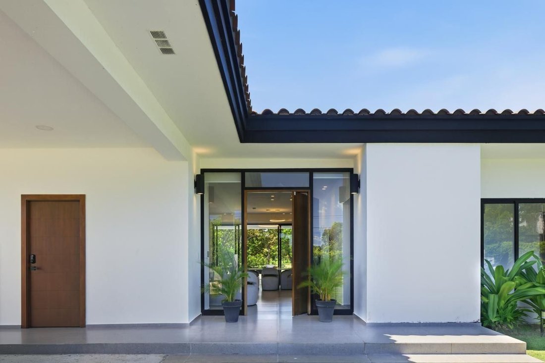 Beach House For Sale – Playa Blanca, En Río Hato, Provincia De Coclé ...