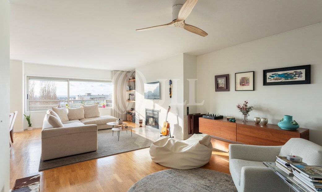 3 Bedroom Apartment In Matosinhos E Leca Da Palmeira, Porto District ...