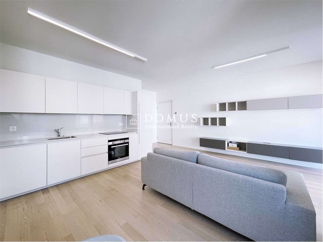 Central 2.5 Furnished In Prestigious Residence In Lugano, Ticino ...