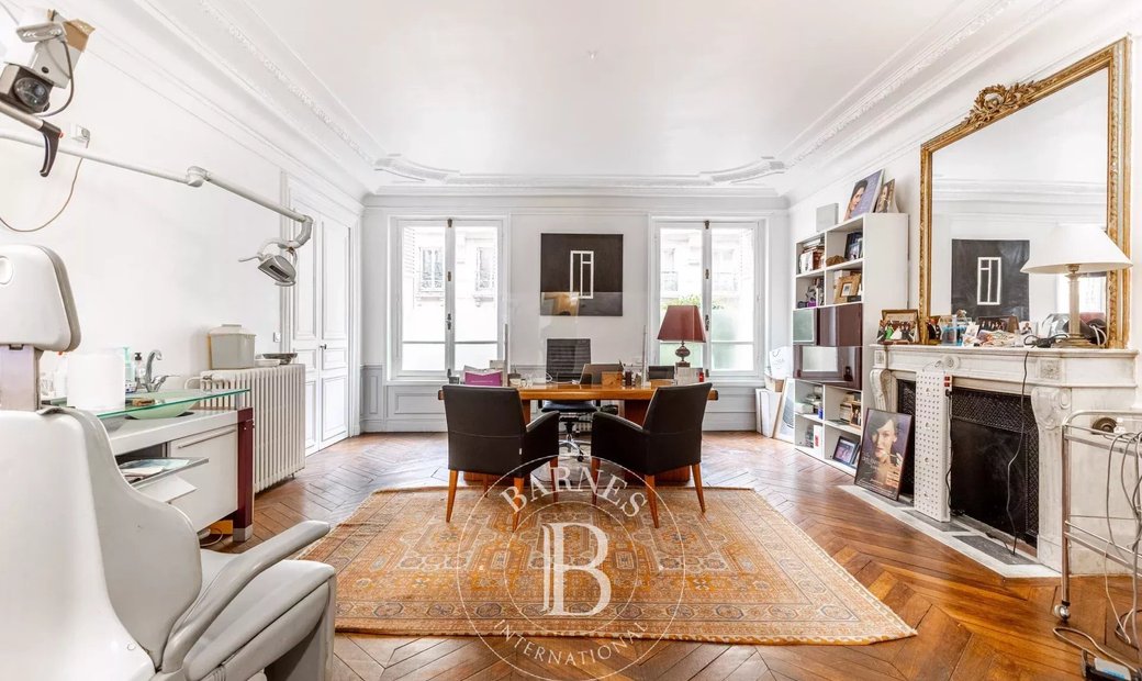 Paris 8 Square Du Roule 130 M² Apartment In Paris, île De France ...