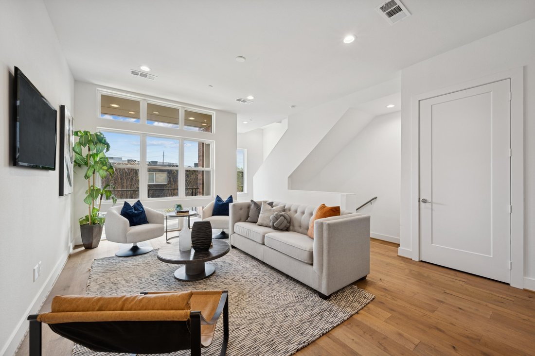 Modern New Construction Townhome With Spacious In Dallas, Texas, United ...