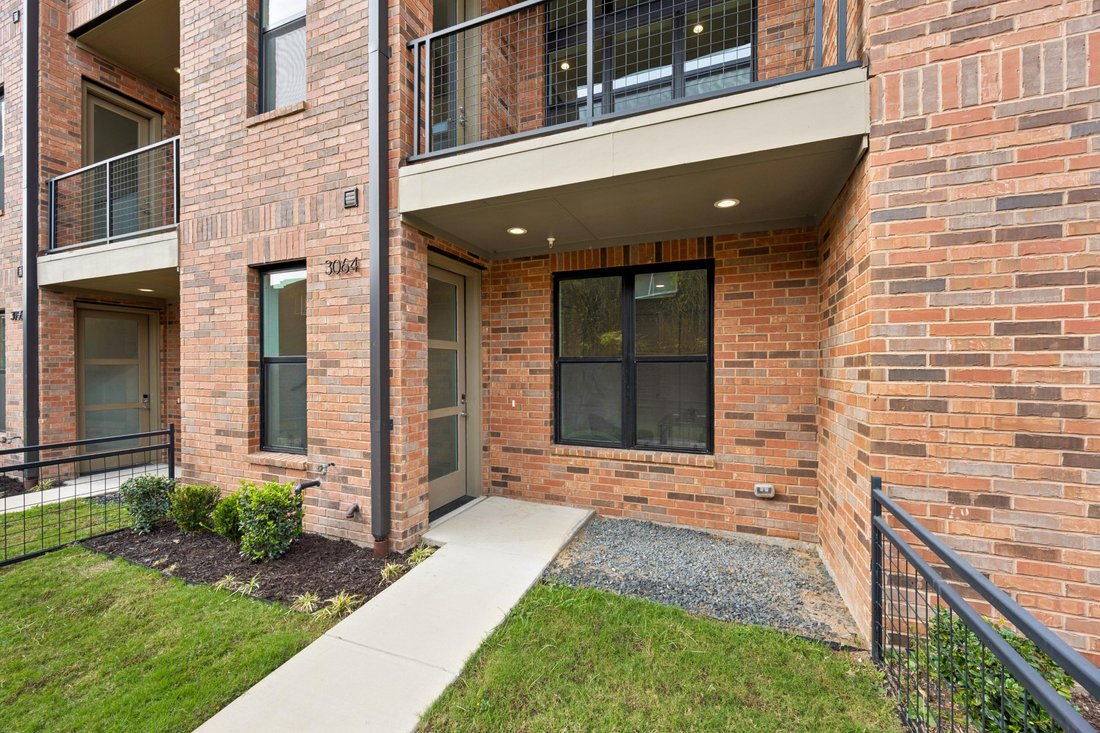 Modern New Construction Townhome With Spacious In Dallas, Texas, United ...