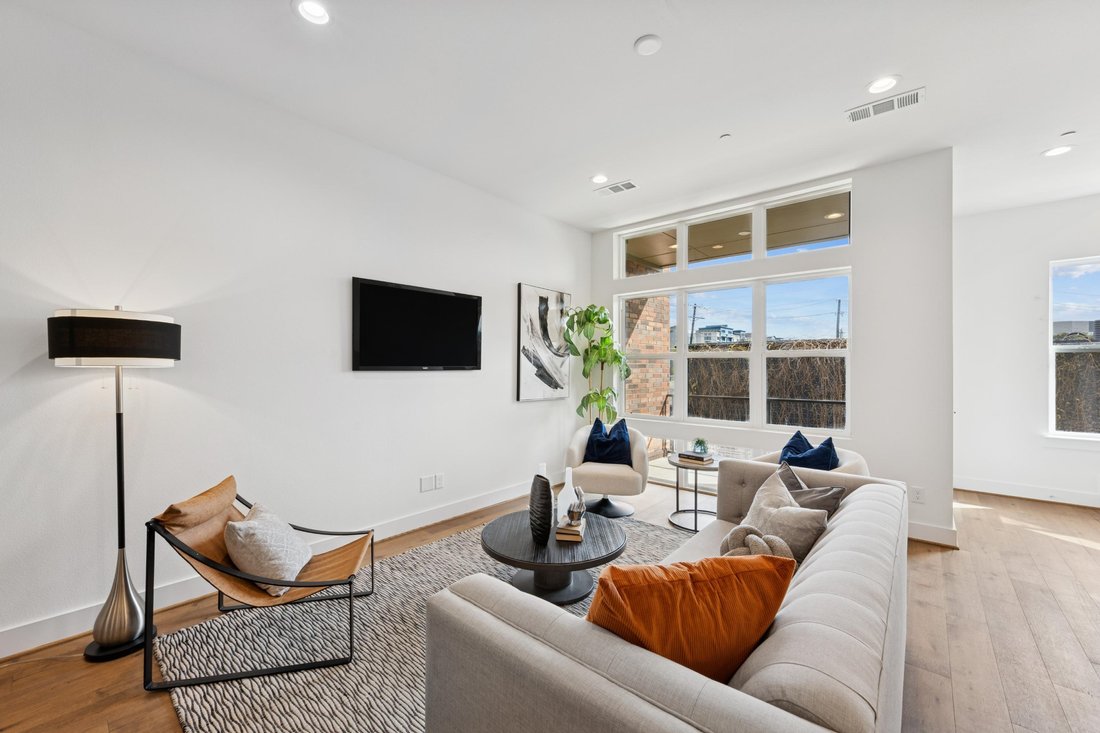 Maison De Ville Moderne De Nouvelle Construction Dans Dallas, Texas ...