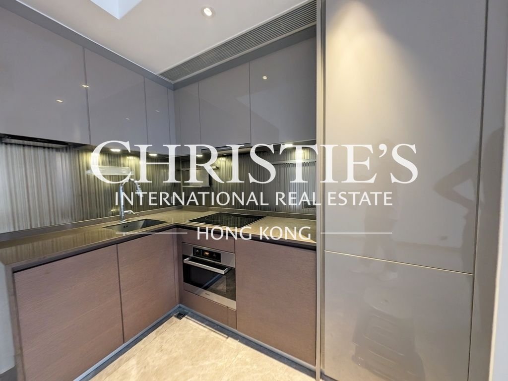 Harbour Pinnacle In Hong Kong, Hong Kong For Sale (16927892)