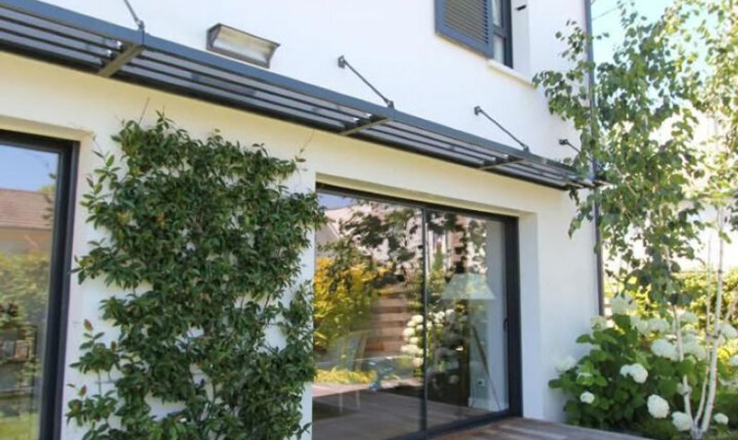 Maison Dans Chevreuse, île De France, France à Vendre (16927130)