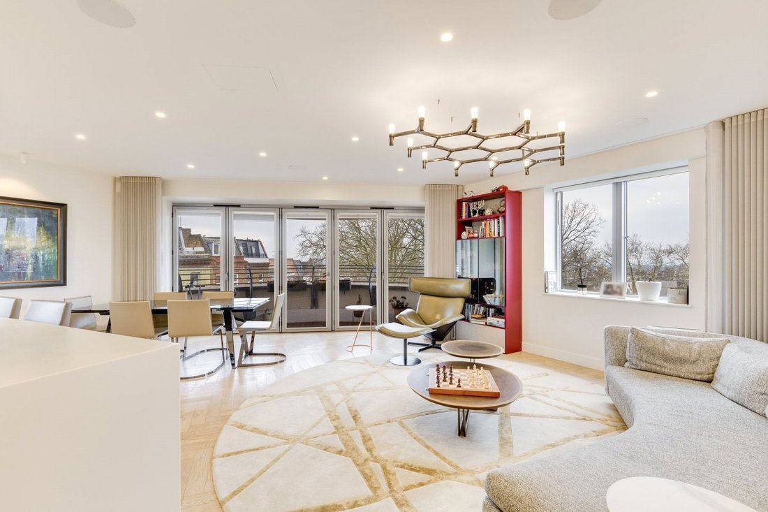 Fortune Green Road, West Hampstead, Nw6 In London, England, United ...