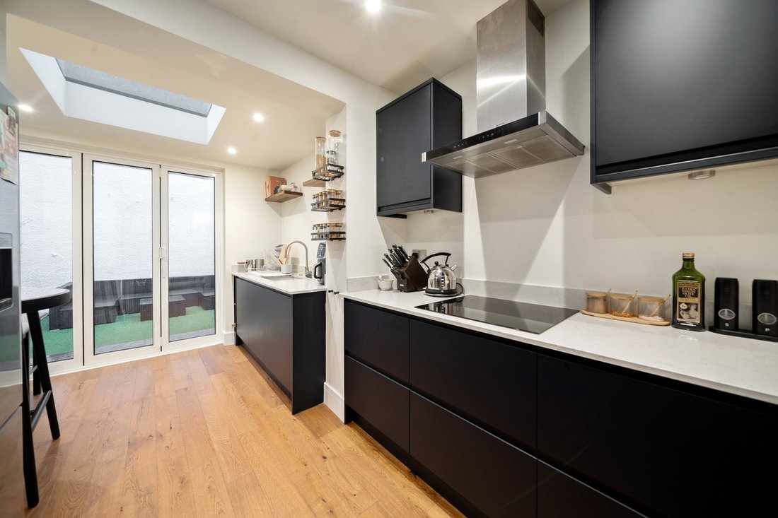 Magnolia Road | Strand On The Green, In London, England, United Kingdom ...