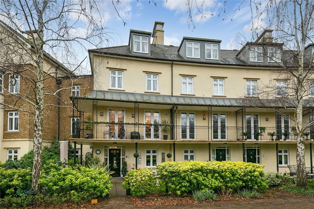 Kelsall Mews, Kew, Tw9 In Richmond, England, United Kingdom For Sale ...