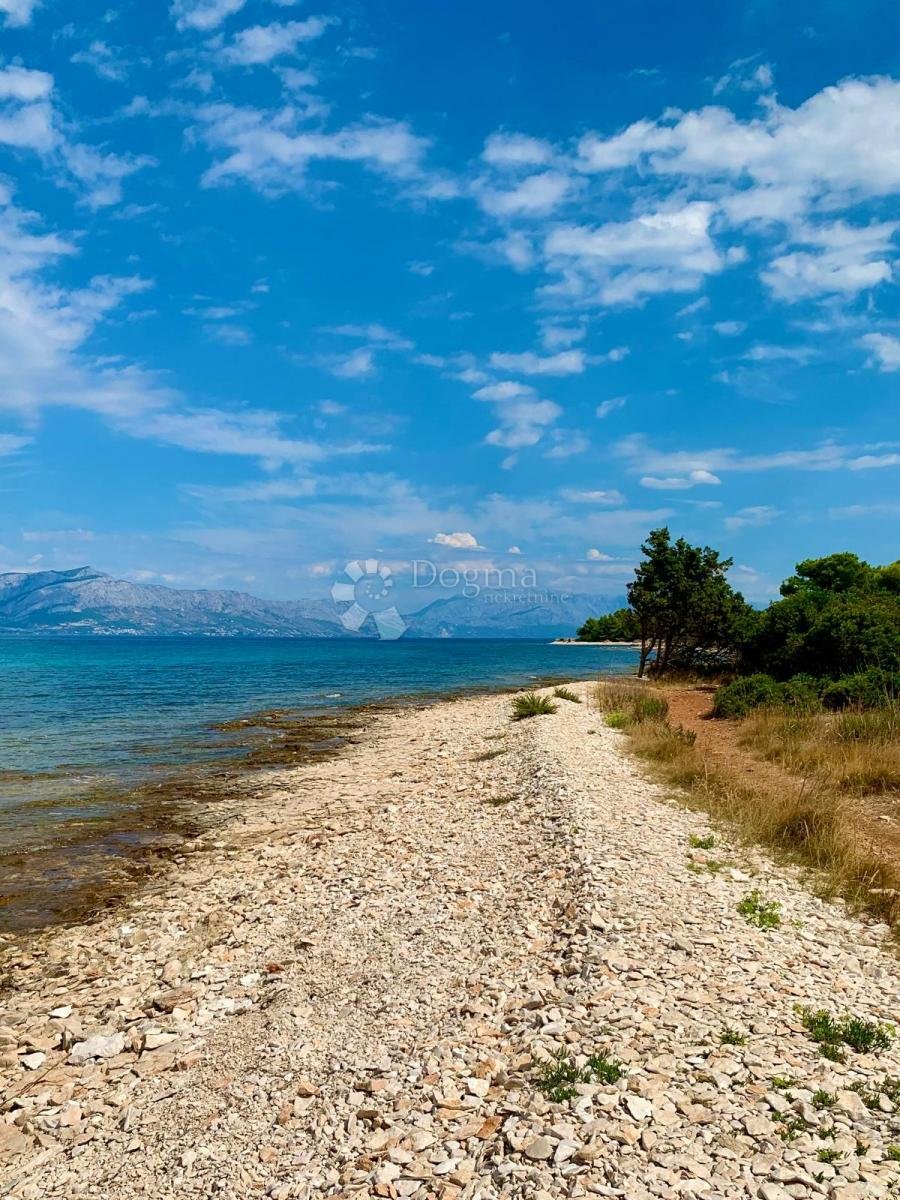 Land Supetar, 7.687m2 In Supetar, Split Dalmatia County, Croatia For ...
