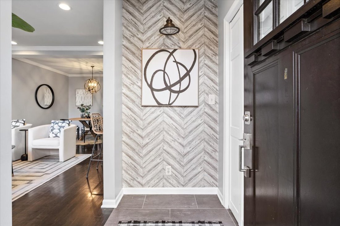 Single Family Residence In Chicago In Chicago, Illinois, United States ...