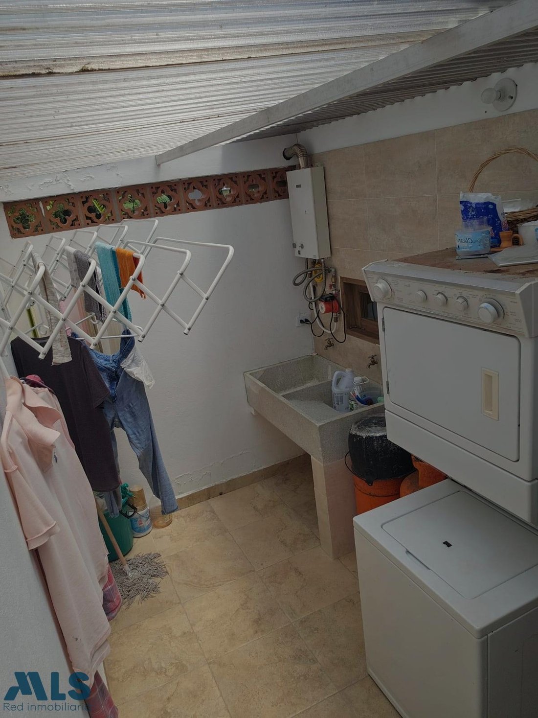 "Live In The Heart Of Llanogrande, In En Vereda Vilachuaga, Antioquia ...