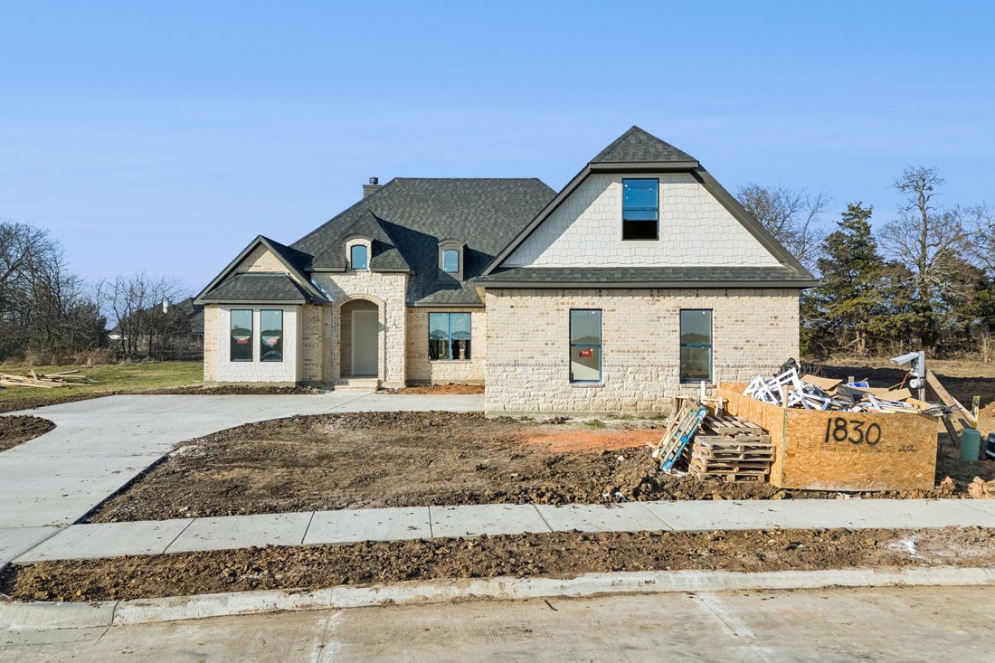 Knolltop Luxury Laden New Build In Heritage In Sherman, Texas, United ...