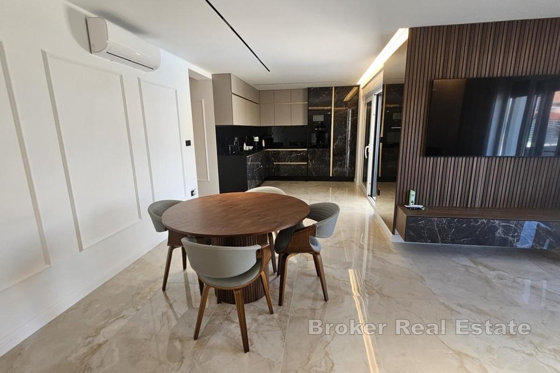 Modern Apartment With Garden And In Vrh, Primorje Gorski Kotar County ...