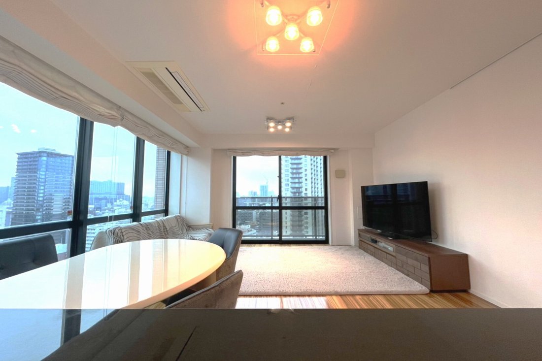Lions Tower Megurogawa In Shinagawa City, Tokyo, Japan For Sale (16935488)