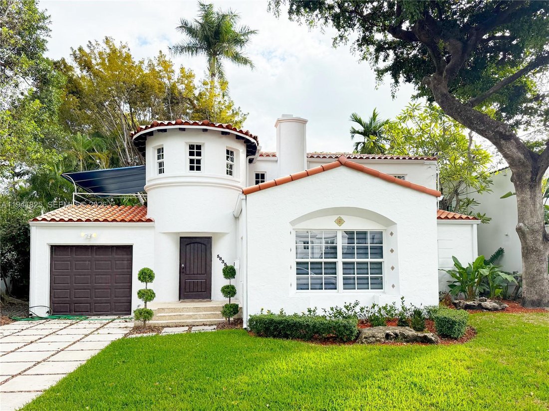 5835 La Gorce Dr Miami Beach, Florida In Miami Beach, Florida, United ...