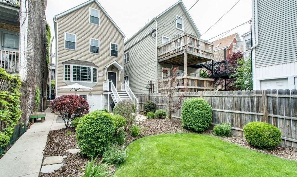 Single Family Residence In Chicago In Chicago, Illinois, United States ...