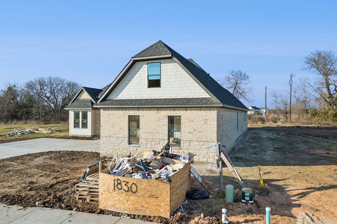 Knolltop Luxury Laden New Build In Heritage In Sherman, Texas, United ...