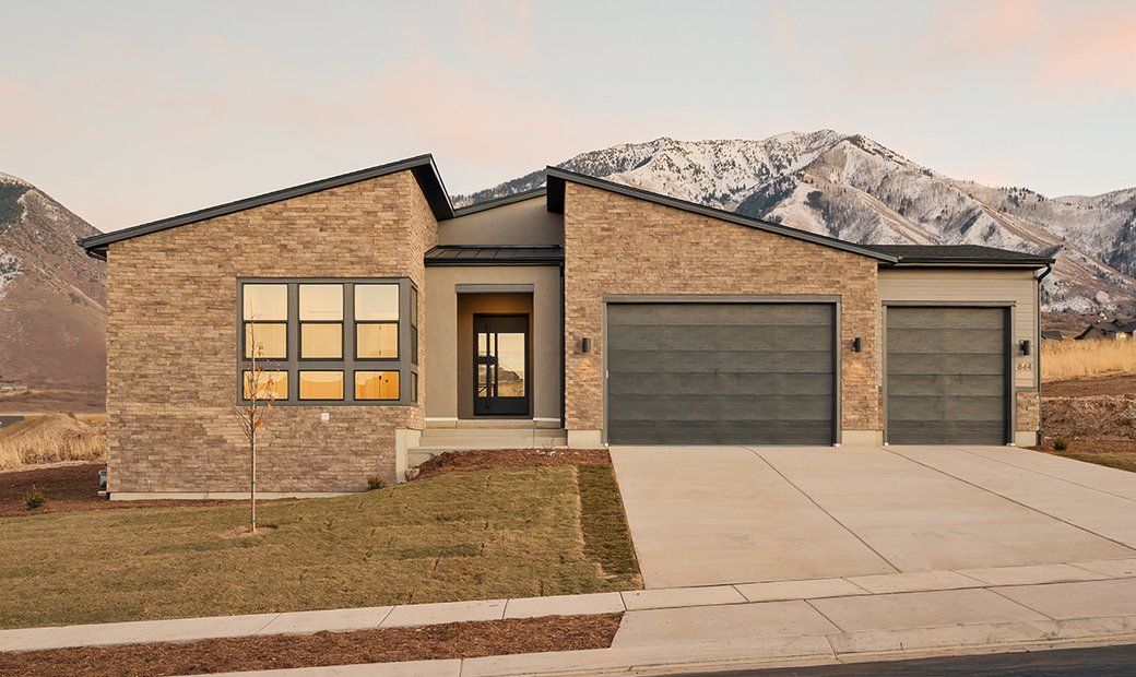 Single Family Residence In Elk Ridge In Payson, Utah, United States For ...