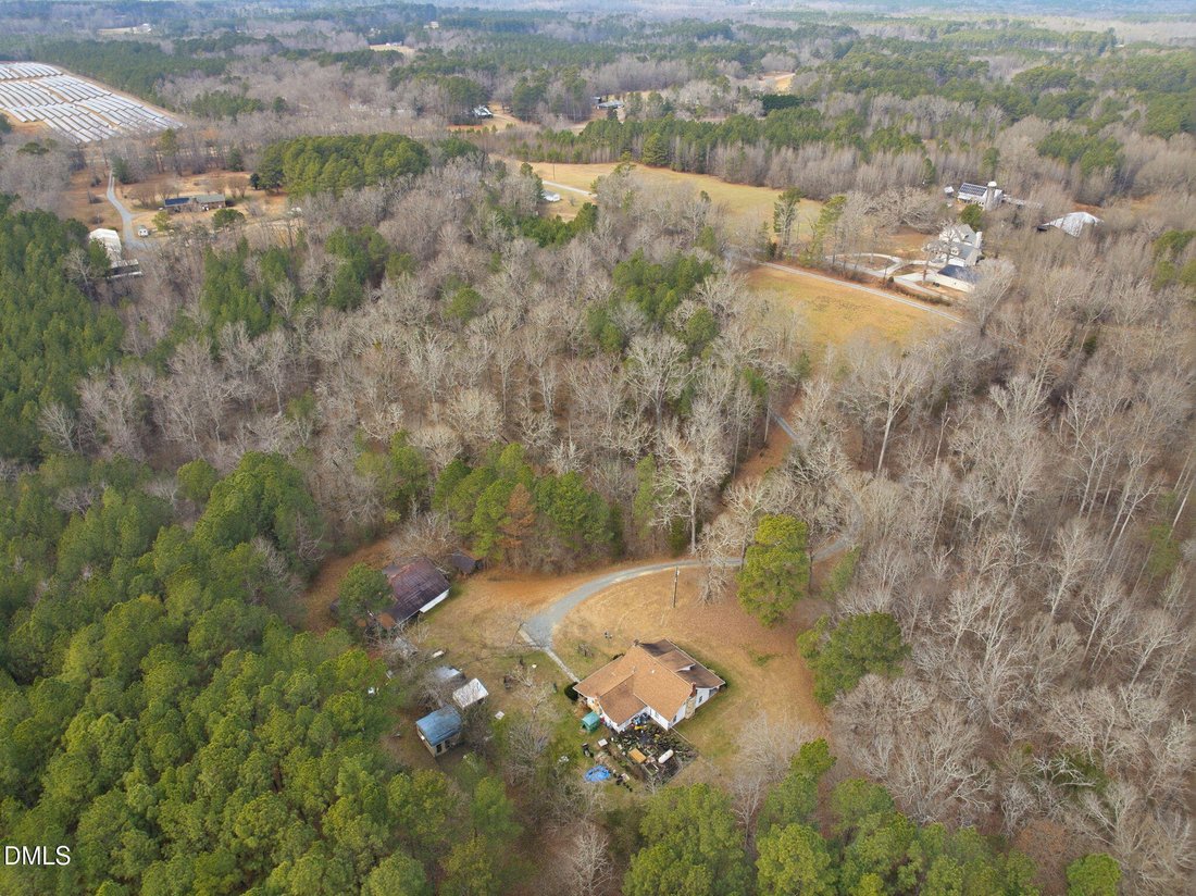 Single Family Residence In Chapel In Chapel Hill, North Carolina ...