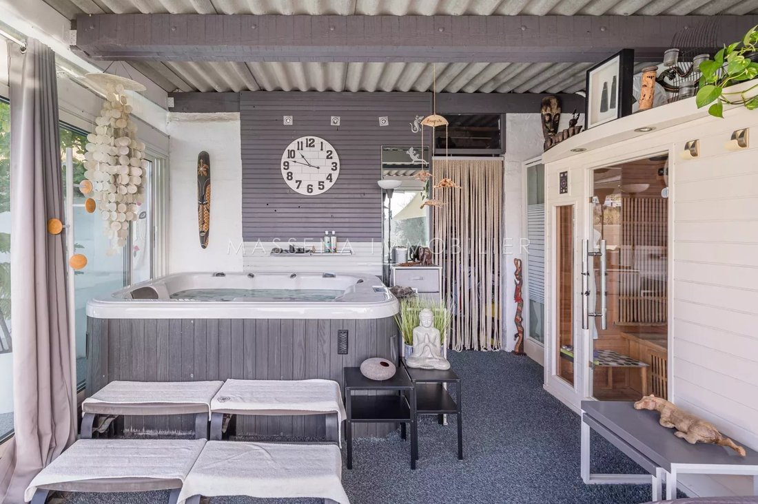 Saint Pierre De Feric : Villa With In Nice, Provence Alpes Côte D'azur ...