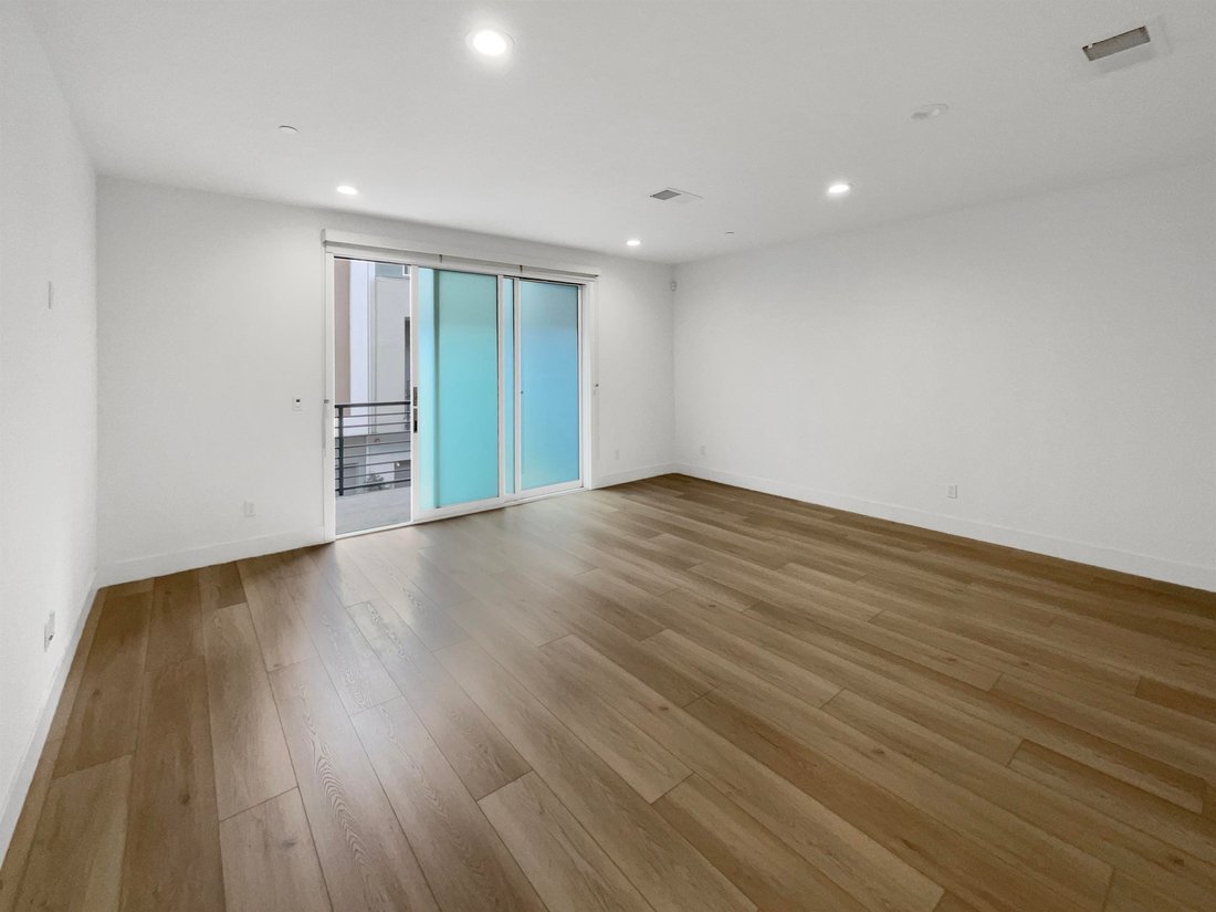 Condominium In Fremont In Newark, California, United States For Sale ...