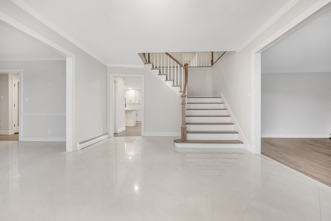 6 Bedrooms Single Family Detached In Brookville, Pennsylvania, United ...