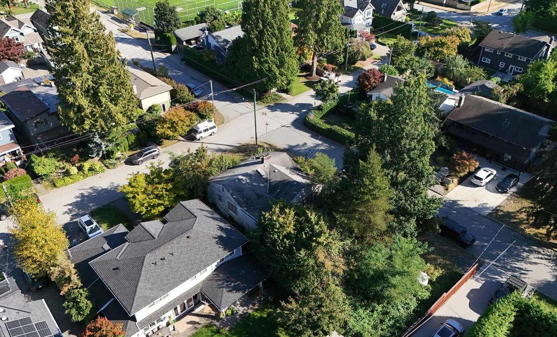 North Vancouver Residential In North Vancouver, British Columbia ...