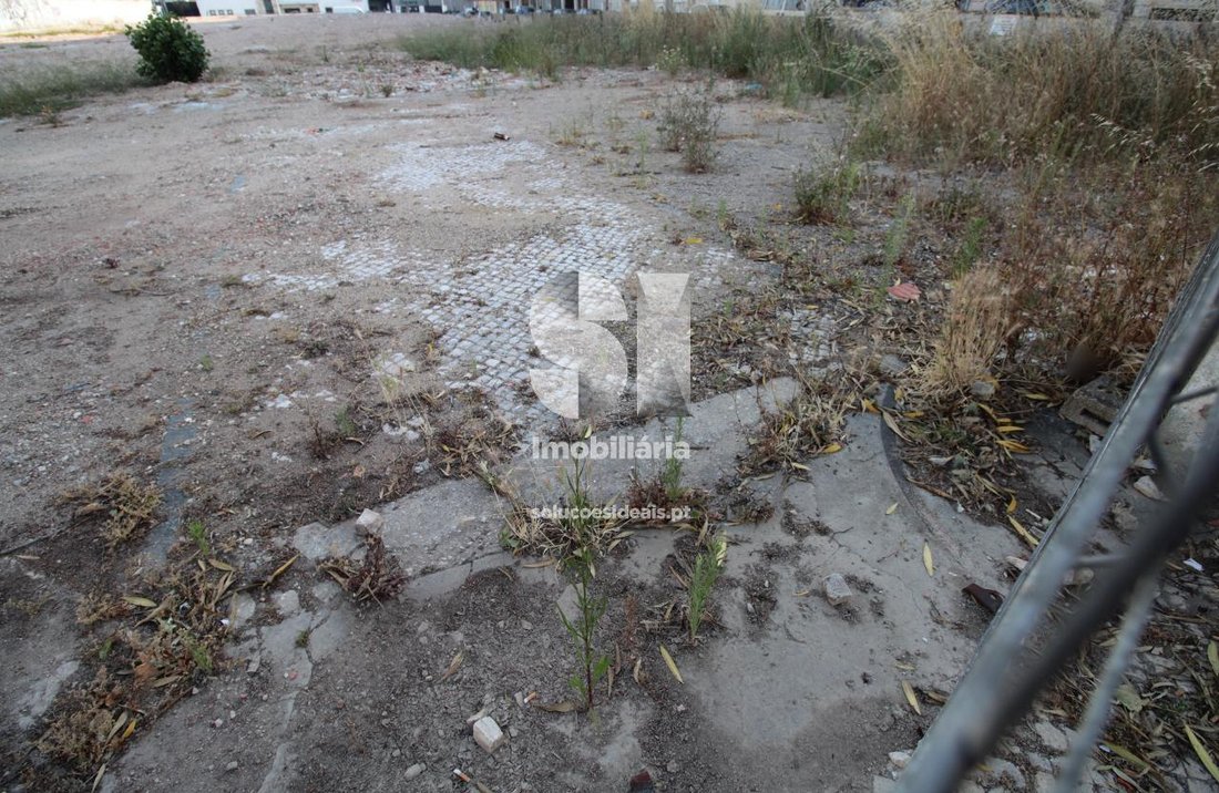 Amadora Terrenos In Falagueira Venda Nova, Lisbon, Portugal For Sale ...